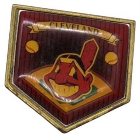 Rust Belt Revival Online Auctions - Vintage Old Cleveland Indians Lapel ...