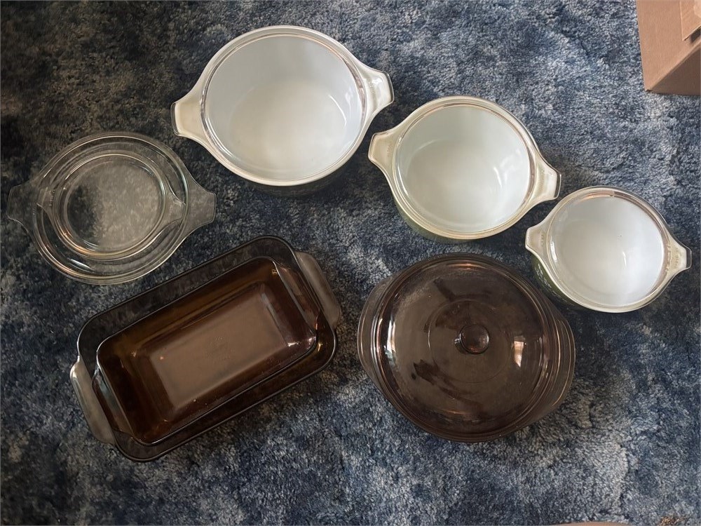 Rust Belt Revival Online Auctions - Vintage Pyrex Casserole Dishes ...