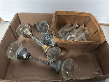 Rust Belt Revival Online Auctions - Vintage Door Knobs & Chandelier ...
