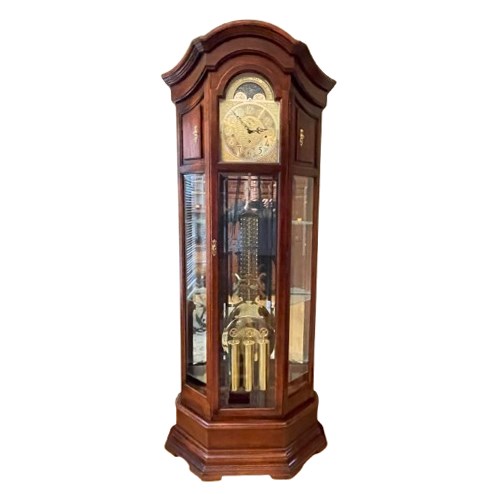 Rust Belt Revival Online Auctions - Howard Miller Model 610-441 ...