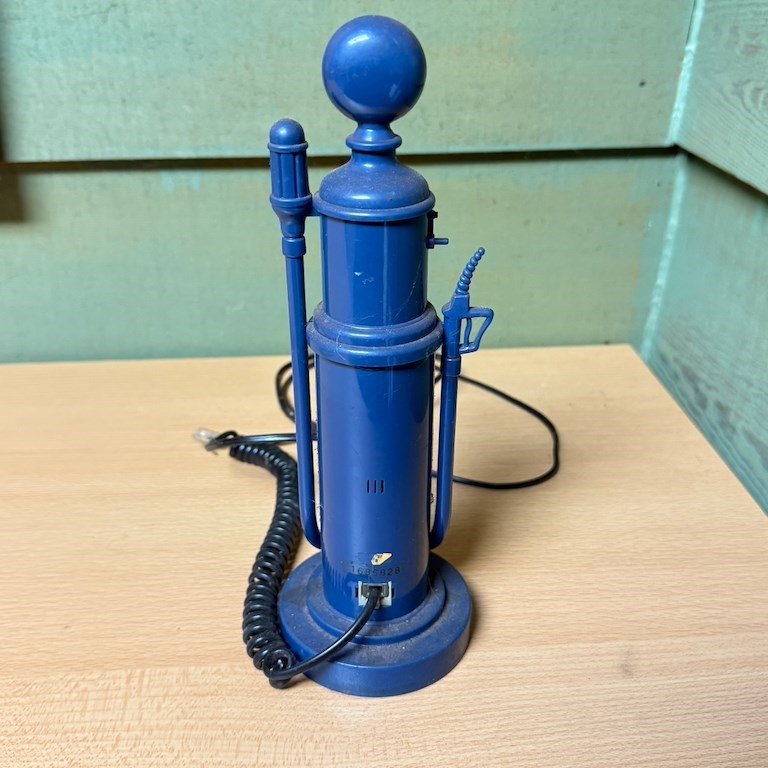 Rust Belt Revival Online Auctions - Vintage Blue Sunoco Gas Pump Phone