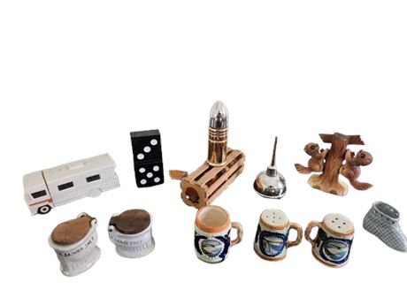 Rust Belt Revival Online Auctions - Vintage Salt & Pepper Shakers and More