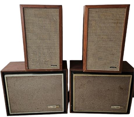 Rust Belt Revival Online Auctions - Vintage Realistic and Rowe AMI ...