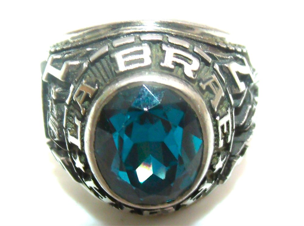 Rust Belt Revival Online Auctions - 1977 Siladium ring Class