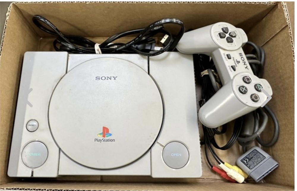 Rust Belt Revival Online Auctions - Original PlayStation PS1 Video Game ...