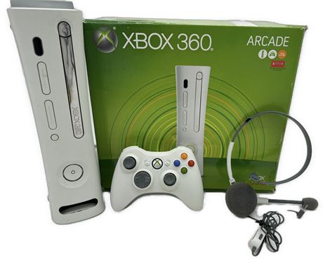 Rust Belt Revival Online Auctions - Microsoft Xbox 360 Arcade Bundle ...