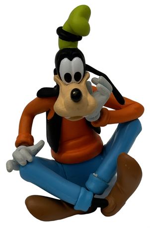 Rust Belt Revival Online Auctions - Disney - Goofy Cross Legs - Figure