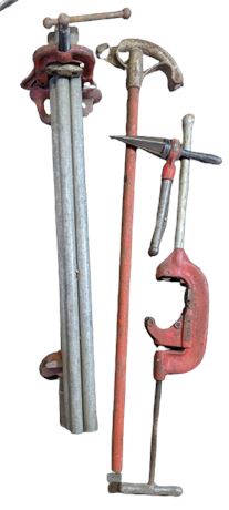 Rust Belt Revival Online Auctions - Ridgid Reamer, Cutter, Bender, and Vice