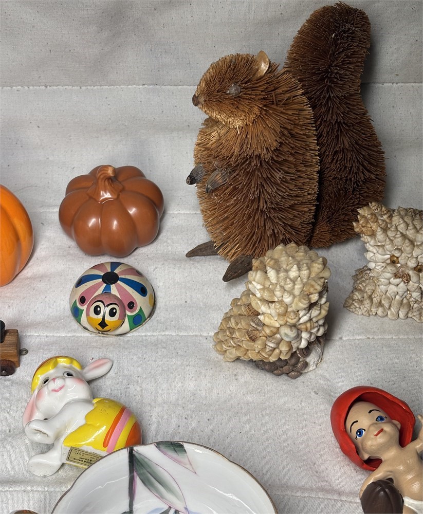 Rust Belt Revival Online Auctions - Collection Of Assorted Miniature ...