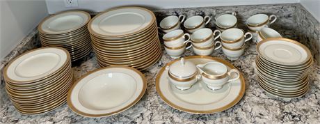 Rust Belt Revival Online Auctions - 84 Piece Mikasa "Palatial Gold ...