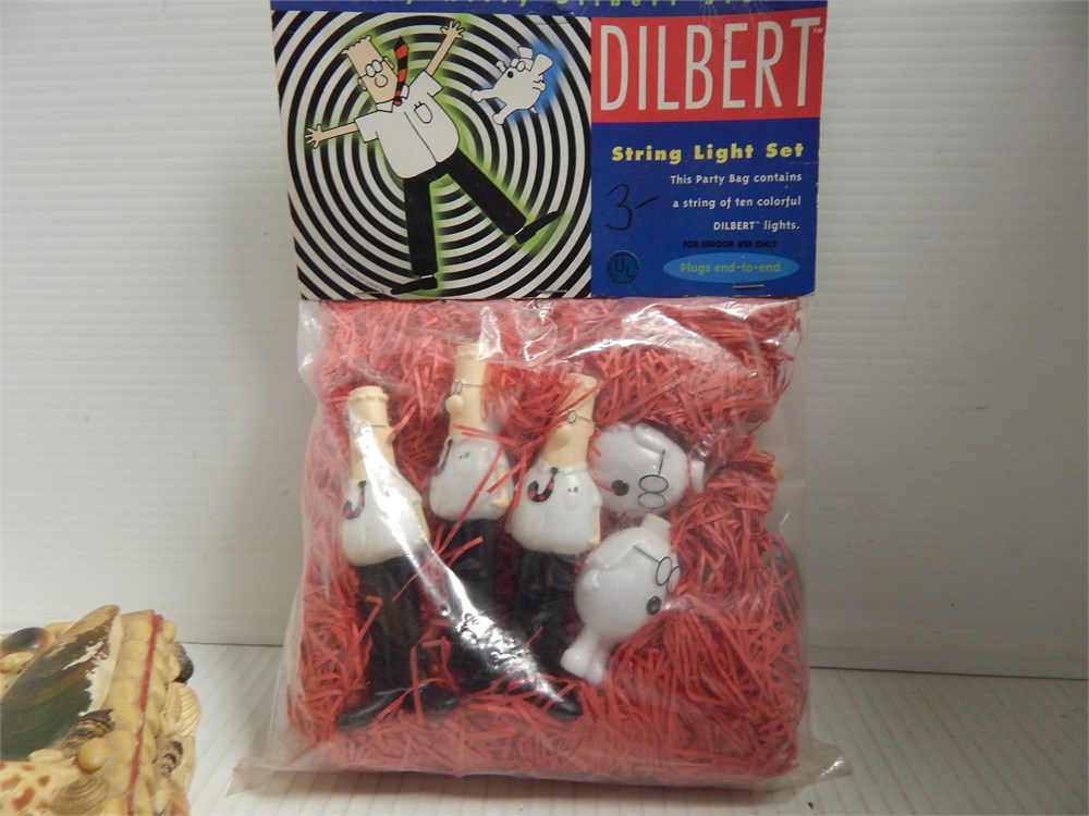 Rust Belt Revival Online Auctions - Dilbert String Light Set & Seashell ...