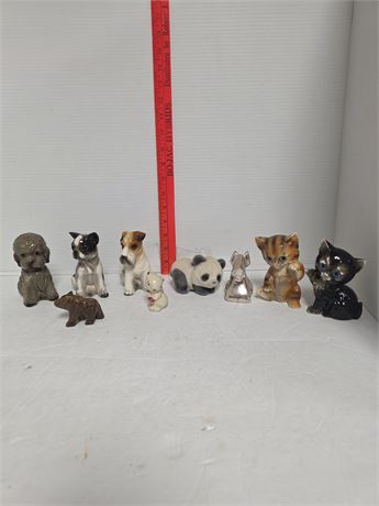 Rust Belt Revival Online Auctions - Salt And Pepper Shakers Lot