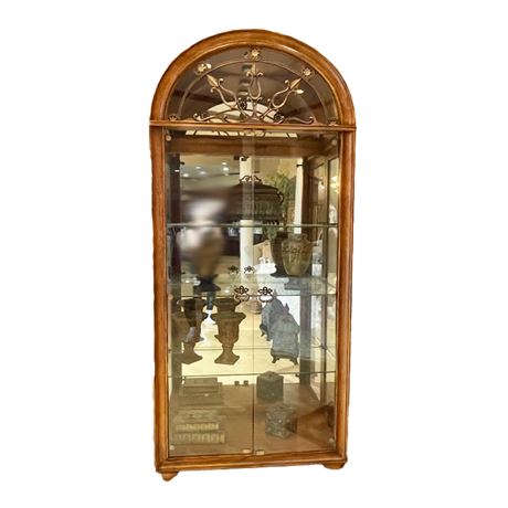Rust Belt Revival Online Auctions - Thomasville Curio Cabinet