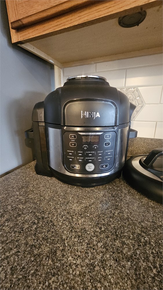 Rust Belt Revival Online Auctions - Ninja Foodie 11 - in - 1 6.5 -QT ...