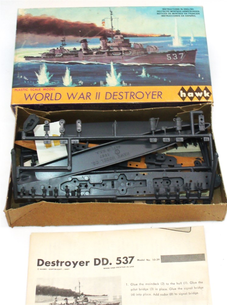 Rust Belt Revival Online Auctions - VTG HAWK WW2 Destroyer model