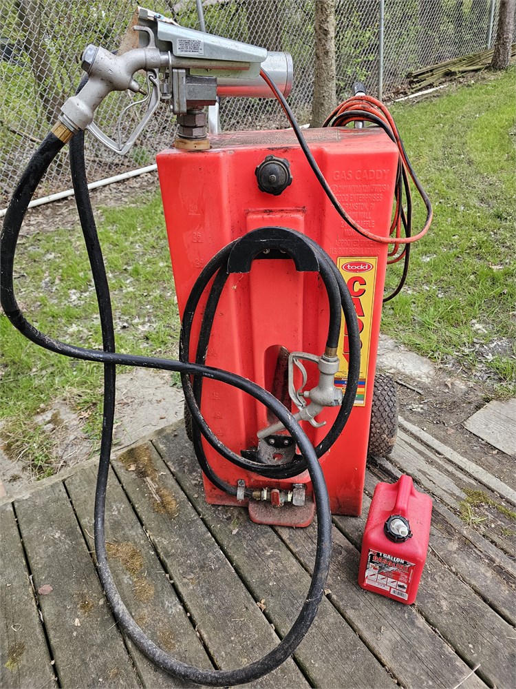 Rust Belt Revival Online Auctions - Todd Caddy Gas Tank/Pump